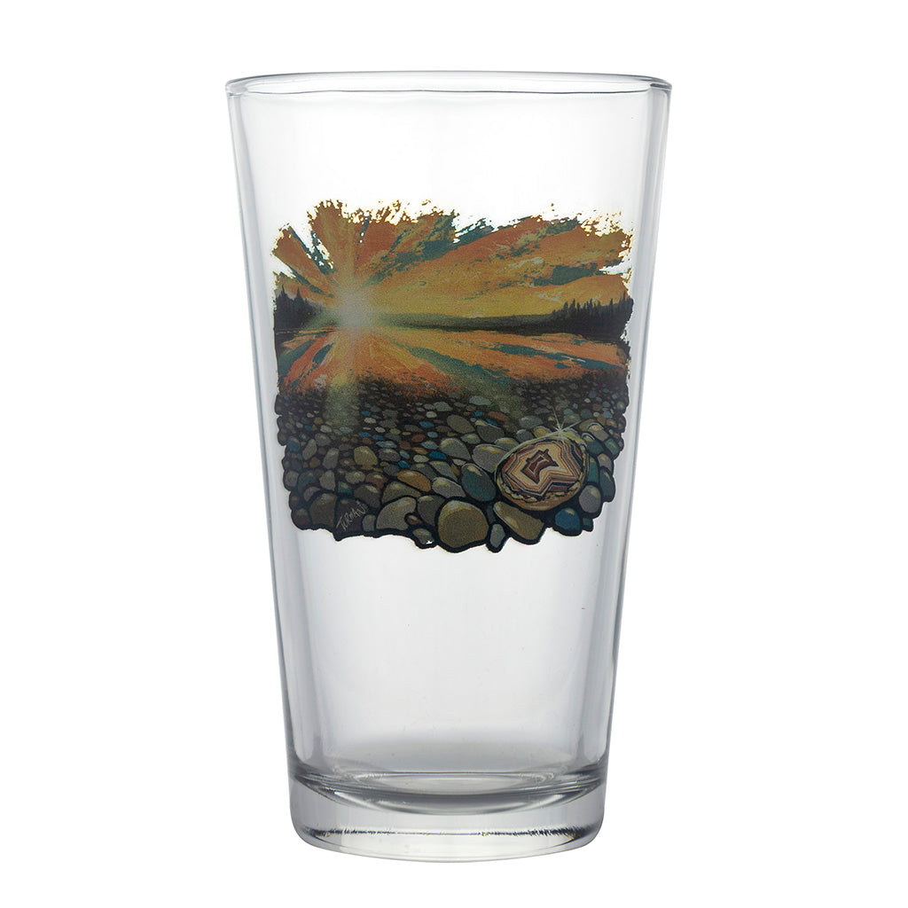 Discover Agates Pint Glass – Turman Merch Co